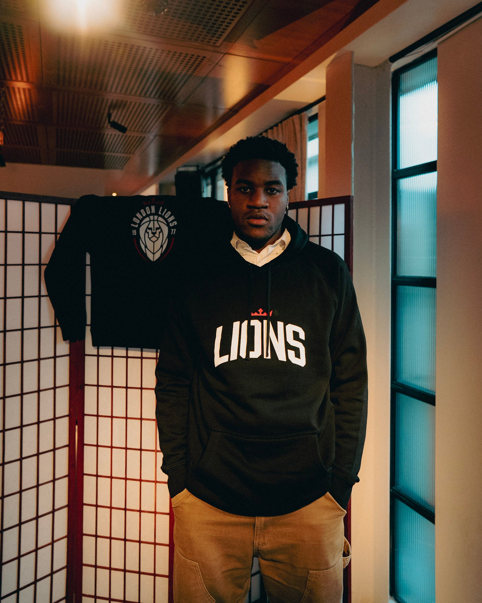 SLB Lions Logo Hoodie – The London Lions